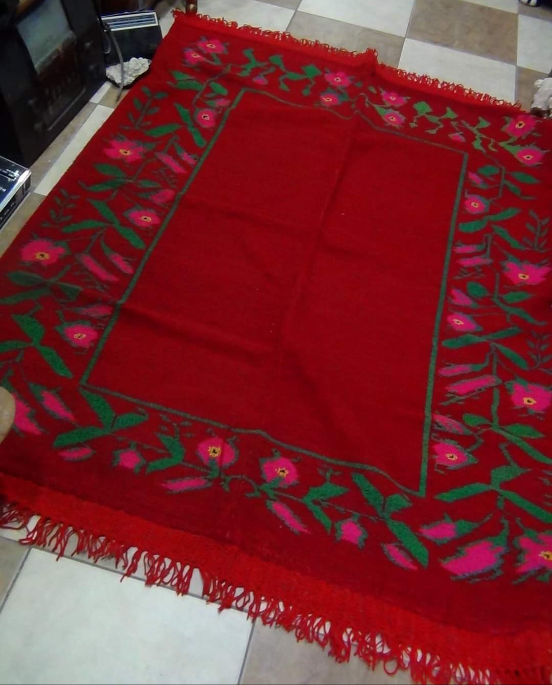 Cretan Traditional Embroidery & Woven | The only antique shop in Crete ...